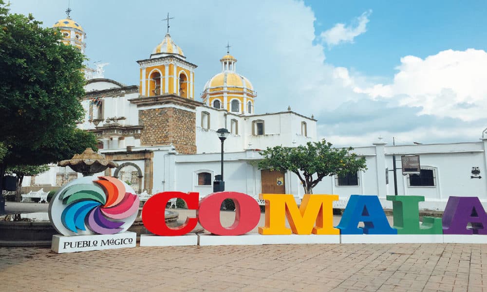 Pueblo mágico de Comalá, como salido de un libro | El Souvenir