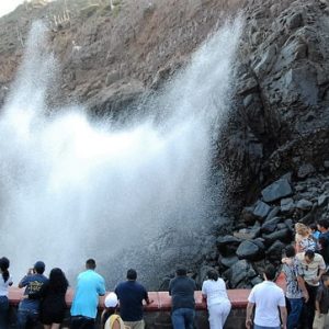 Leyenda de la Bufadora ¡Gran fama bien ganada! | El Souvenir