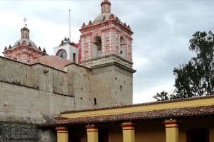 El pueblo de Tlacolula, la esencia zapoteca de Oaxaca | El Souvenir
