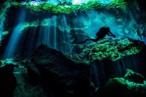 Zacatón ¡El cenote más profundo del mundo! | El Souvenir
