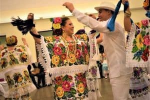 ¿Como es la Jarana de Yucatan? Baile extraudinario | El Souvenir