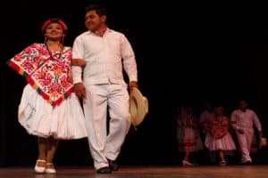 Huapango: el baile tradicional más sonoro de México | El Souvenir