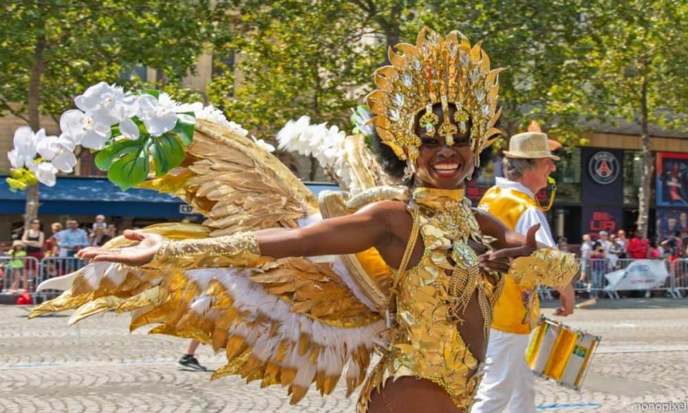 Carnaval de París, ¡Simplemente mágico! | El Souvenir