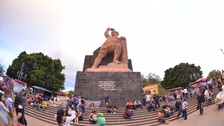 10 datos que debes de saber antes de visitar el Monumento a El Pípila ...