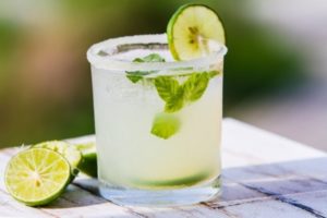 ¡Salud! Conoce los beneficios que tienes al tomar tequila | El Souvenir