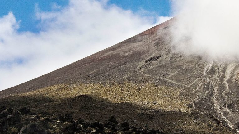 Parque Nacional Tongariro en Nueva Zelanda | El Souvenir