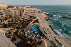 Playa Monumentos, ¡el destino fav de los surfistas! | El Souvenir