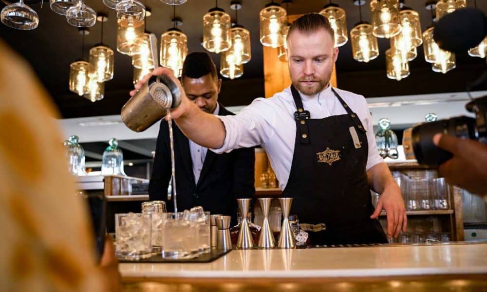 Handshake Speakeasy, ¡de los mejores bares del mundo! | El Souvenir