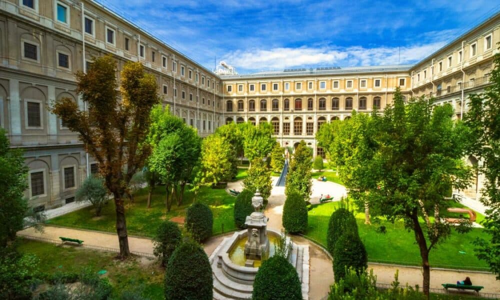 Museo Reina Sofia, una mirada neoclásica | El Souvenir