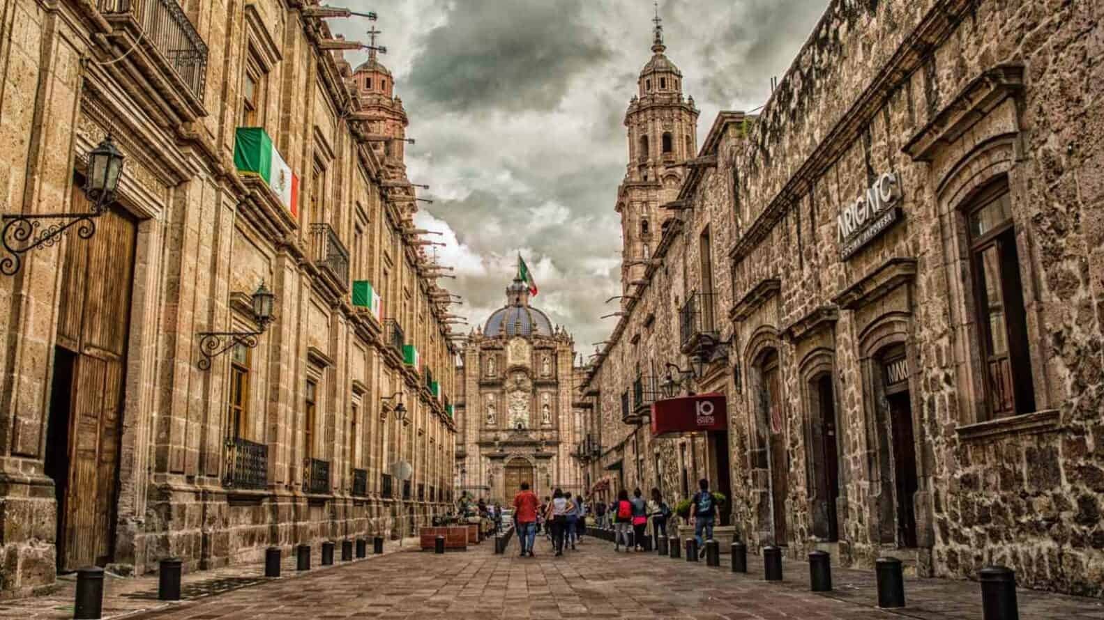 Morelia, la ciudad de la cantera rosa ¡que debe estar en tu bucket list ...