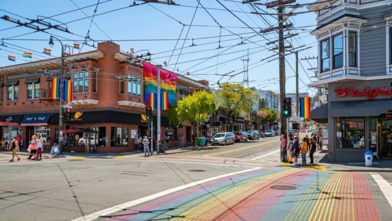 Castro Street, un peculiar lugar de San Francisco | El Souvenir