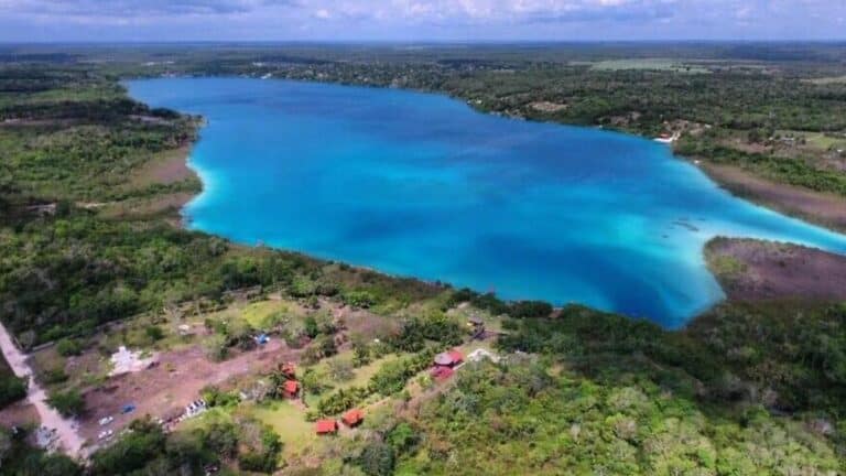 Xul-Ha: Un Tesoro Escondido en el Corazón de Quintana Roo | El Souvenir