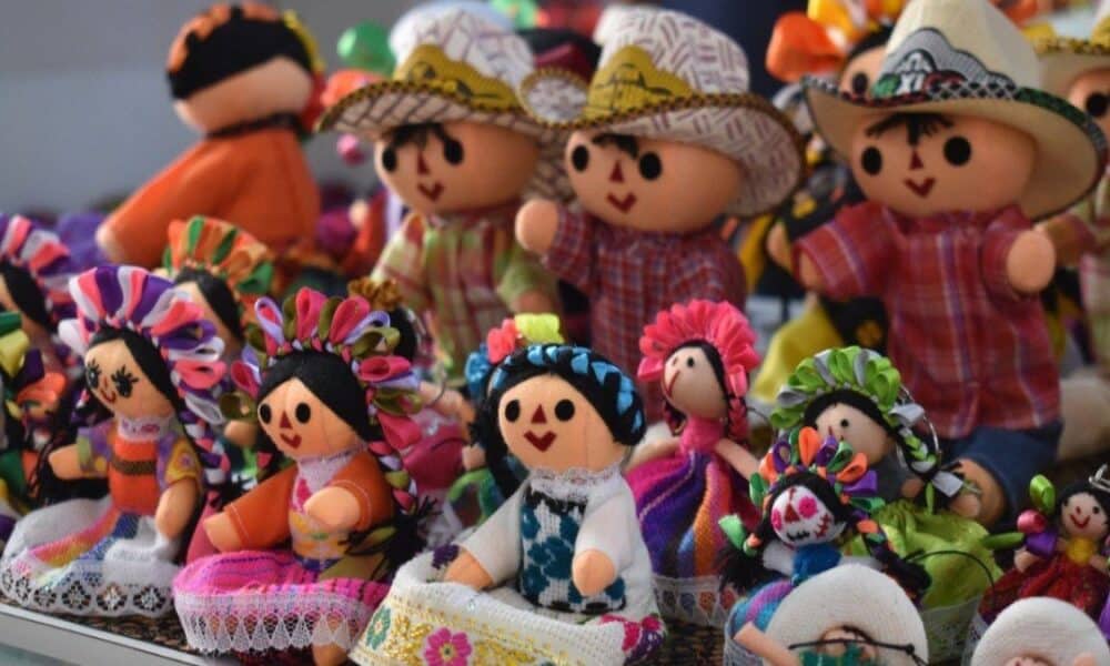 Lele, la muñeca que lleva el alma de Querétaro en cada hilo | El Souvenir