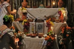 Un altar para el recuerdo: El Hanal Pixán en Yucatán | El Souvenir