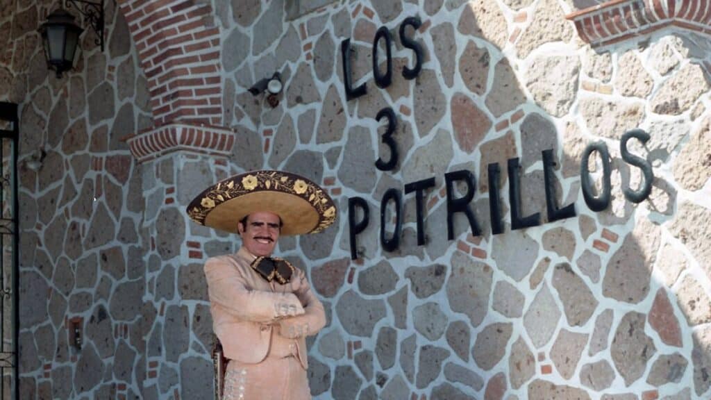 Rancho “LOS TRES POTRILLOS”: El hogar de VICENTE FERNÁNDEZ | El Souvenir