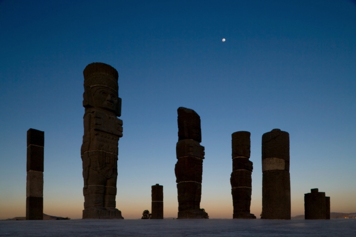 Los ATLANTES de TULA abren sus puertas para ver el AMANECER | El Souvenir